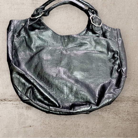 Roxy | Bags | Roxy Roxy Black Faux Leather Shoulder Bag | Poshmark